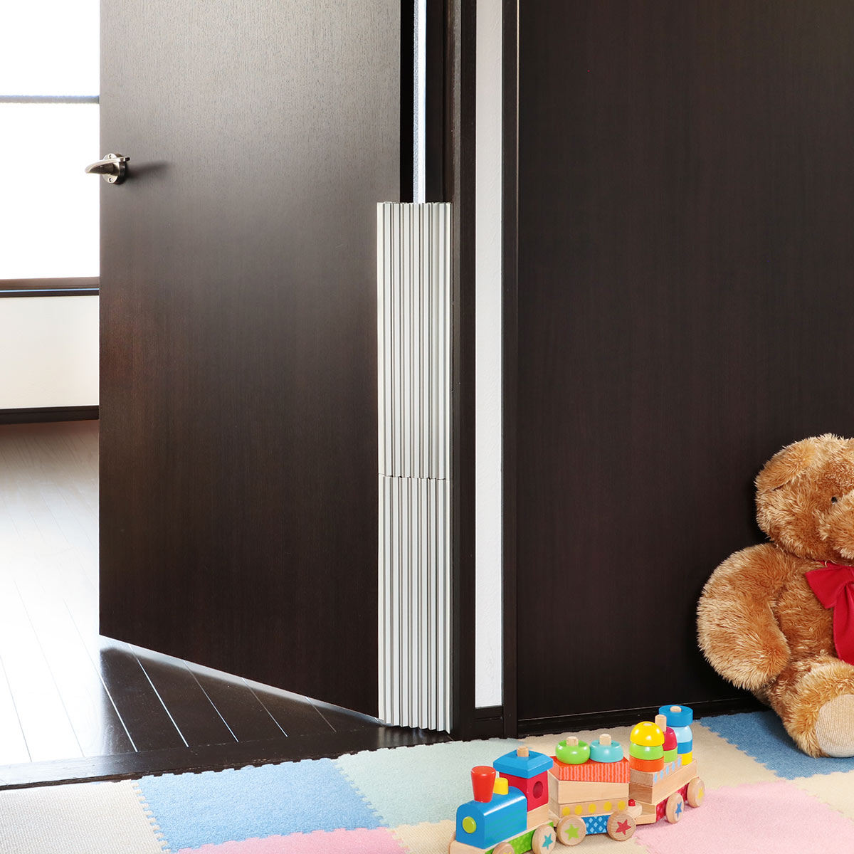 ドア 指はさみ防止 ゆびストッパー 挟み防止 隙間 子供 安全 – ハウジー